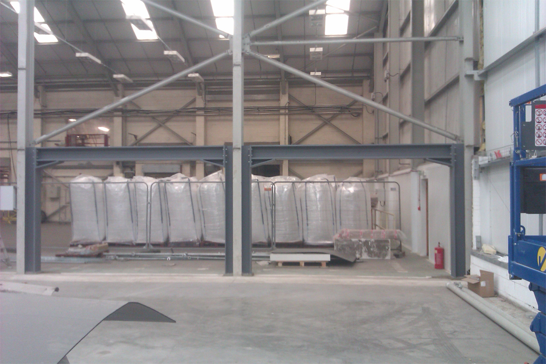 Additional steelwork installed after removal of wind bracing – ES FLEET ...